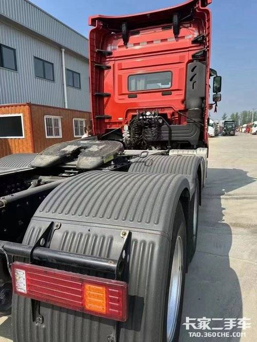 山东2023年二手青岛解放 解放JH6520马力6X4牵引车报价及图片大全 _ 卡家二手车