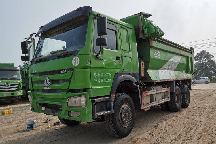 山东2018年二手重汽豪沃(HOWO) HOWO-7380马力6X45.8米自卸车报价及图片大全 _ 卡家二手车