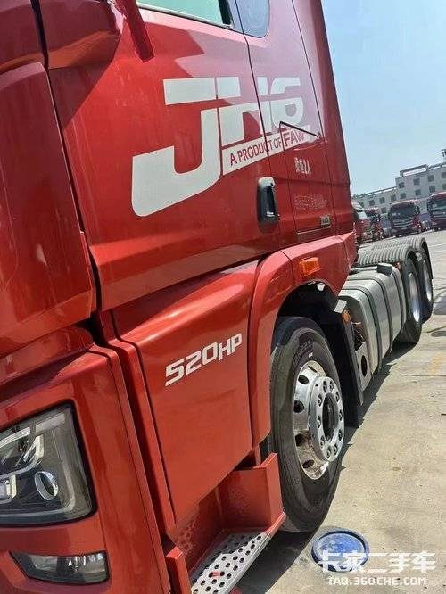 山东2023年二手青岛解放 解放JH6520马力6X4牵引车报价及图片大全 _ 卡家二手车